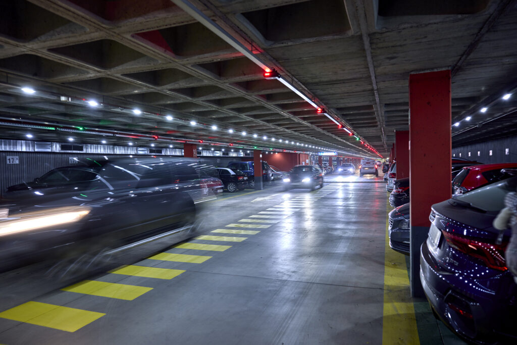 iPark cierra 2024 con un crecimiento del 18% en su número de ...